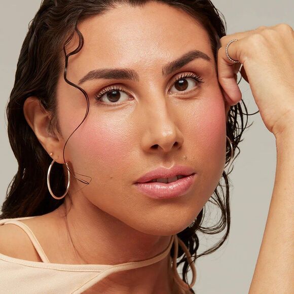 thrive causmetics | Makeup | Thrive Causemetics Triple Threat Color ...